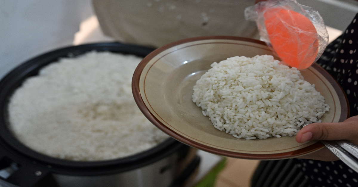 Indonesians quitting 'rice addiction' | The ASEAN Post