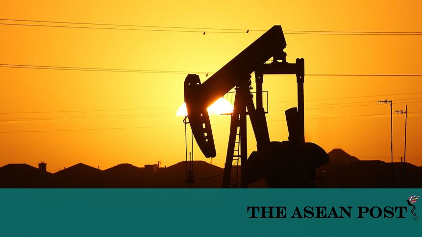 Oil holds gains near two-week high after US stockpiles tumble | The ...